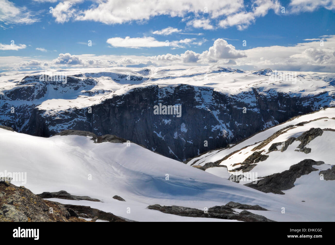 Deep gorge hi-res stock photography and images - Alamy