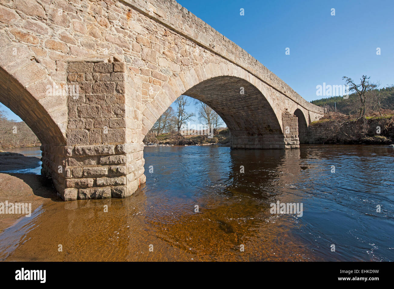 Thrust arch bridge hi-res stock photography and images - Alamy