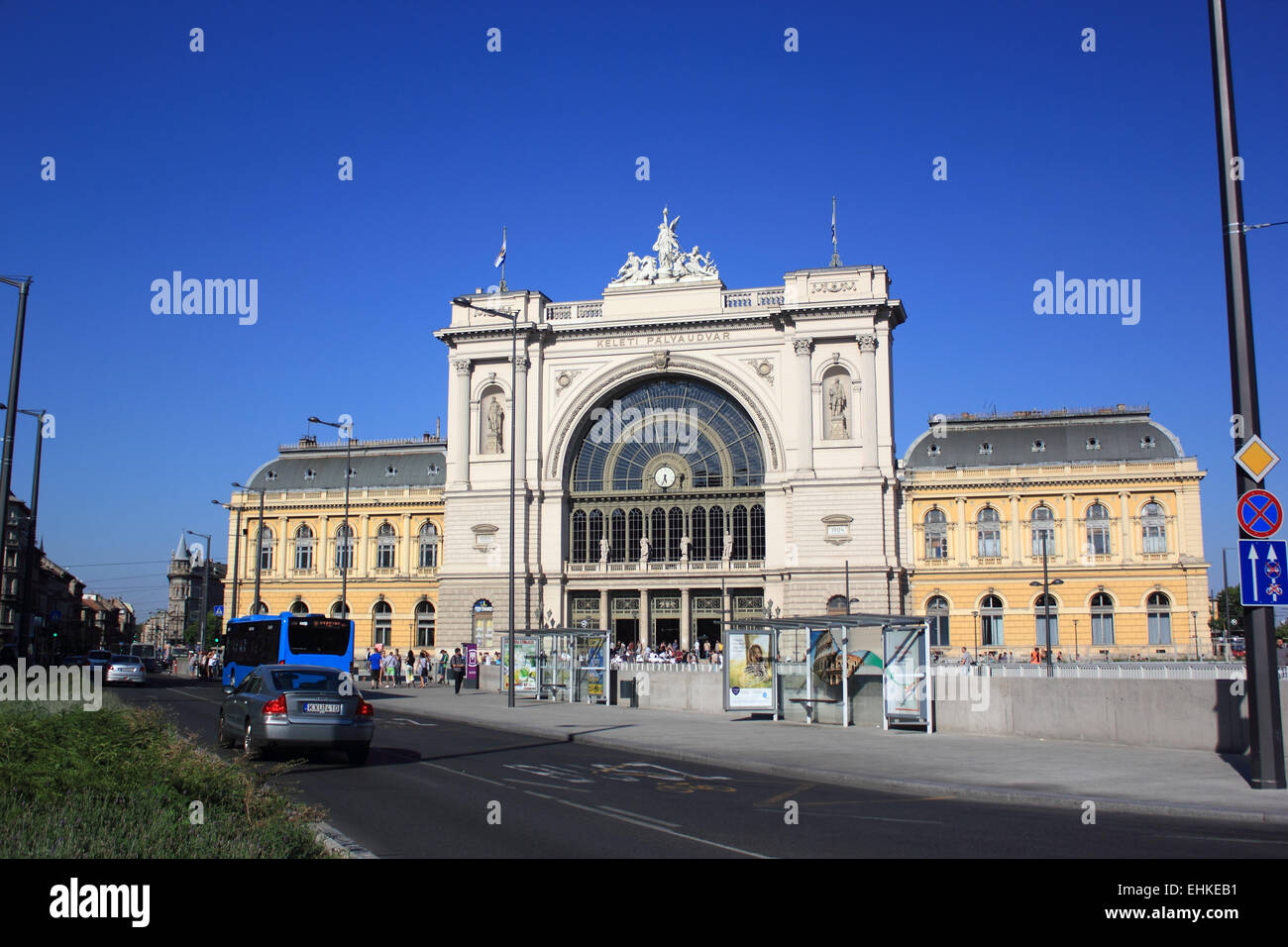Budapest railway hi-res stock photography and images - Alamy