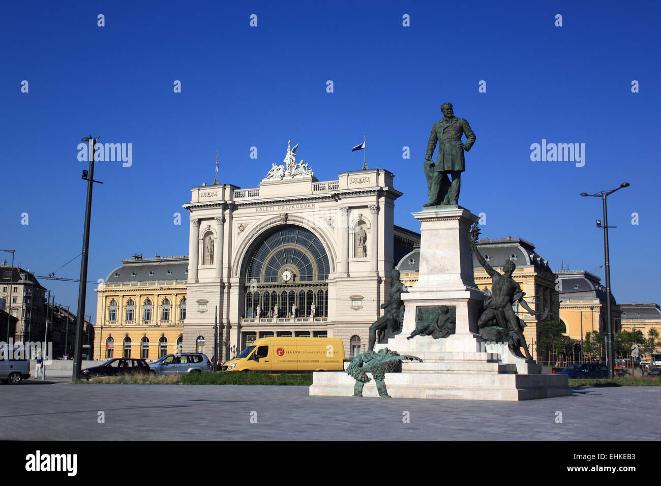 Budapest railway hi-res stock photography and images - Alamy