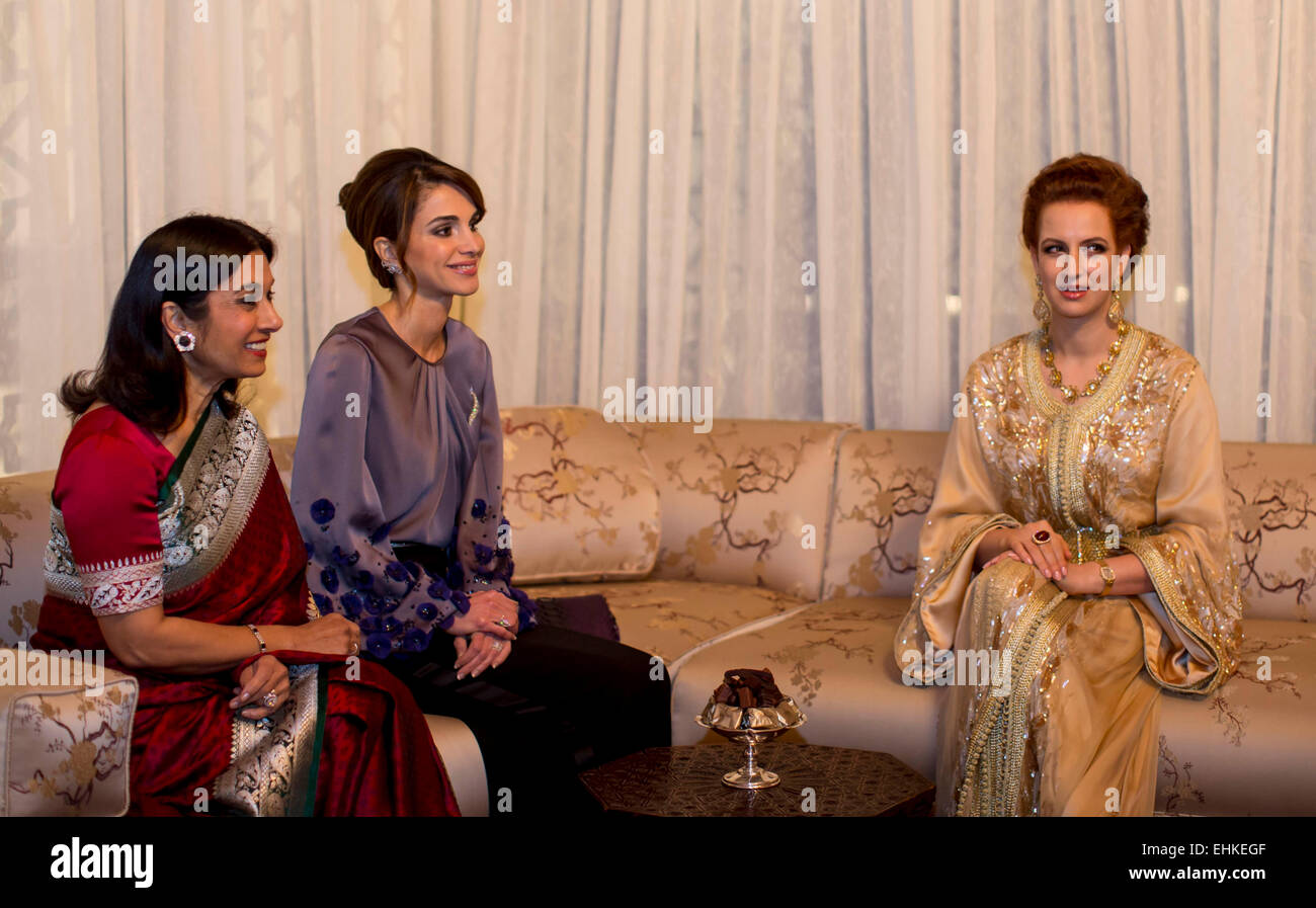 Princess Sarvath (L-R) and Queen Rania of Jordania and Princess Lalla ...