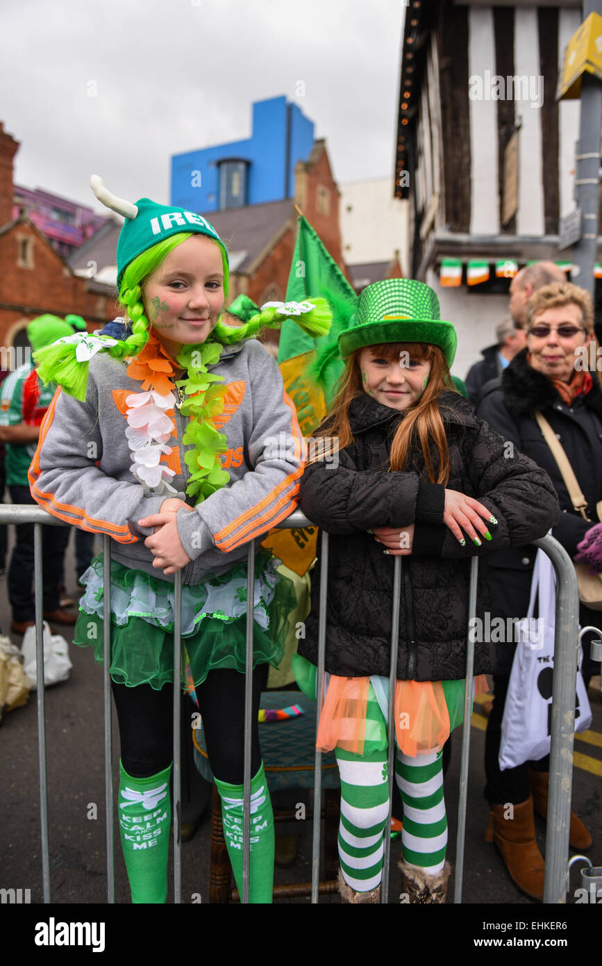 Sisters, Grace (11) and Lauren (9) Meehan from Otton but their family ...