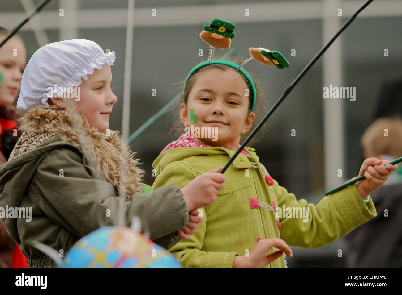 Birmingham st patricks parade hi-res stock photography and images - Alamy