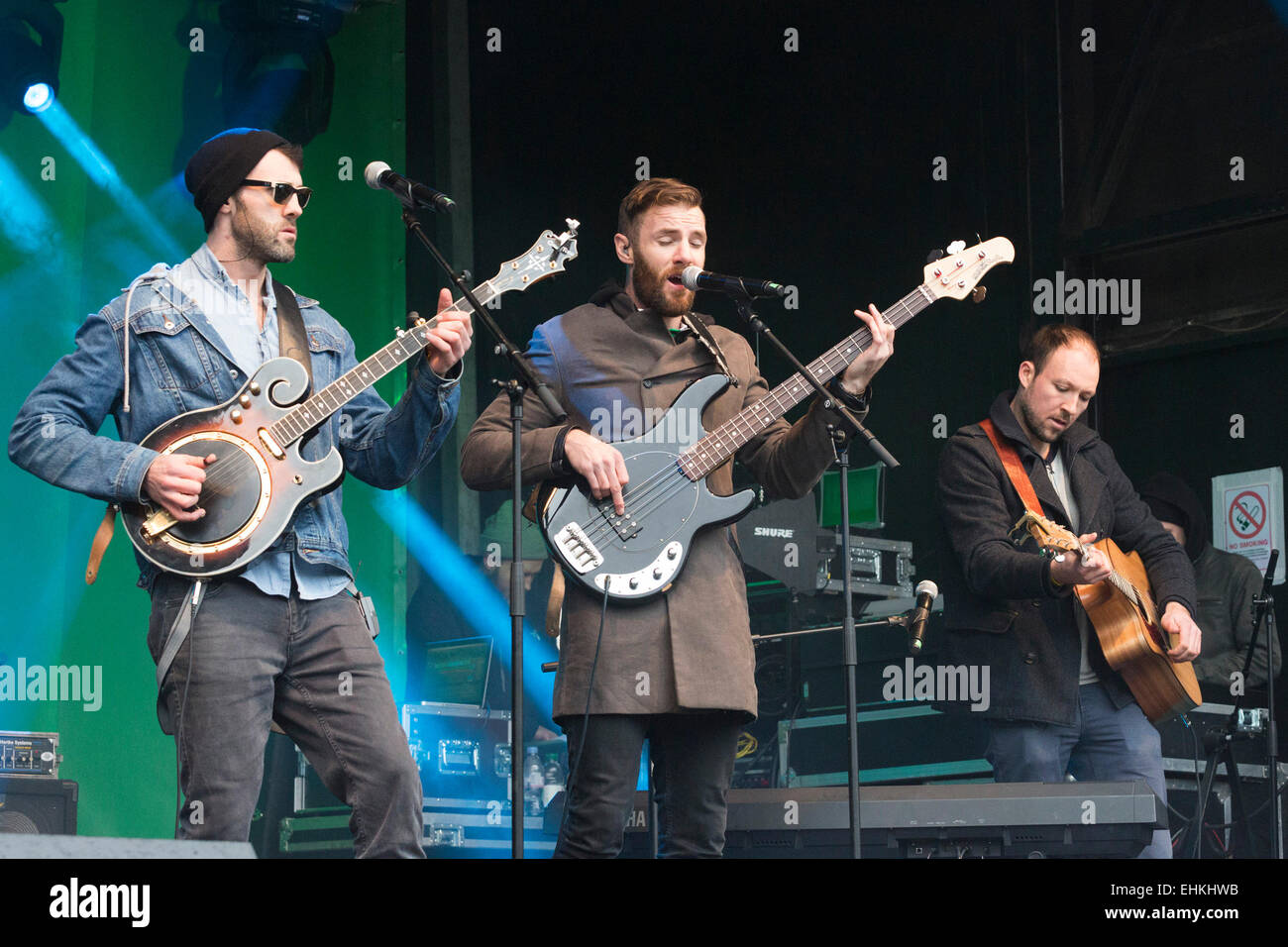 Irish folk rock band hi-res stock photography and images - Alamy