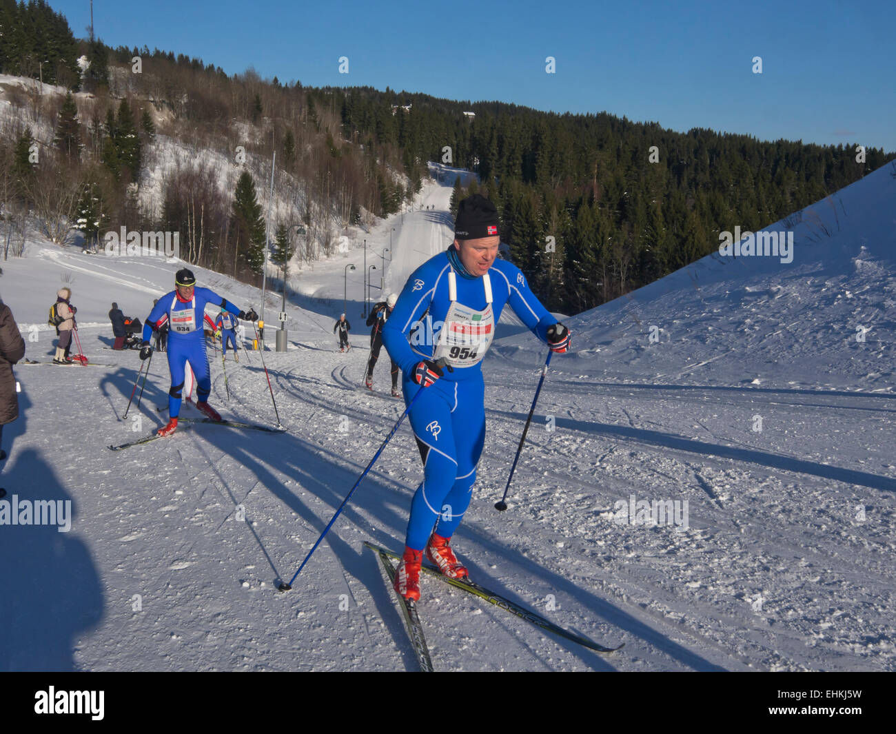 Last leg of the Norwegian traditional long distance ski competition ...