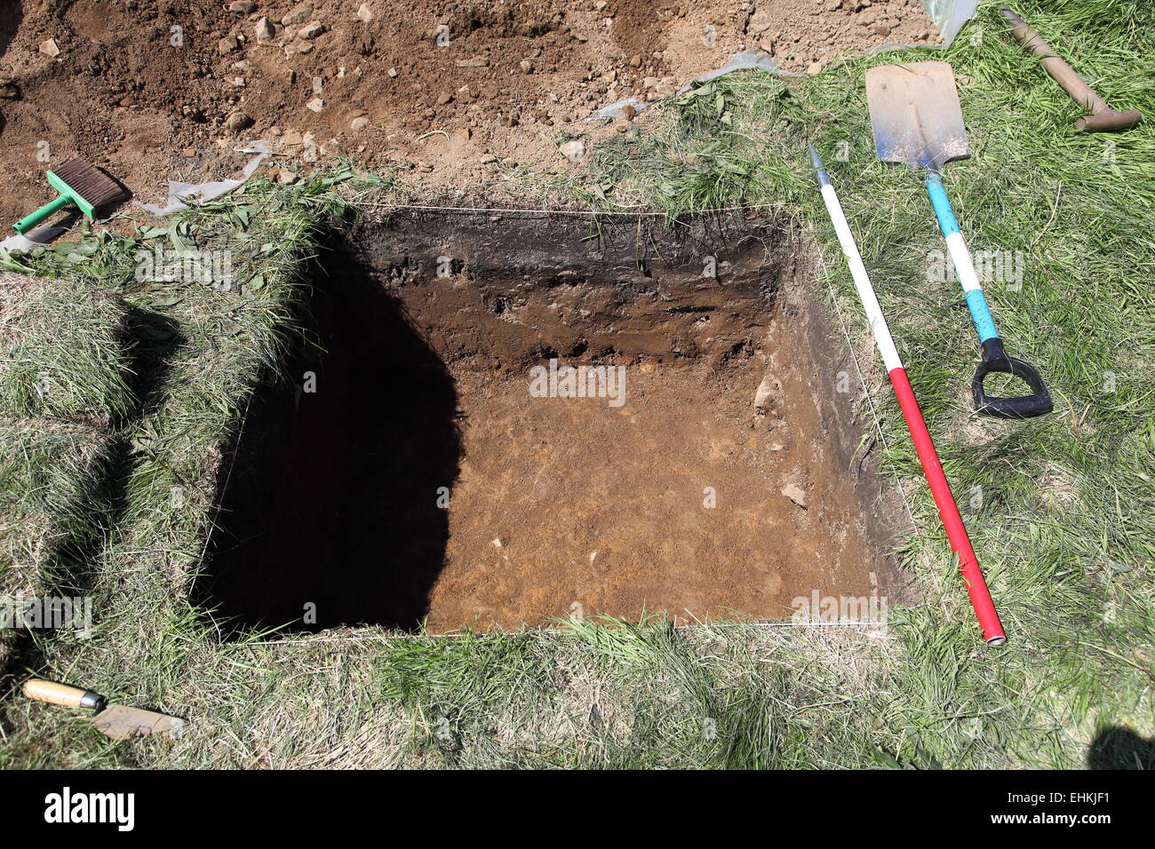 Pit archaeology metre scale hi-res stock photography and images - Alamy