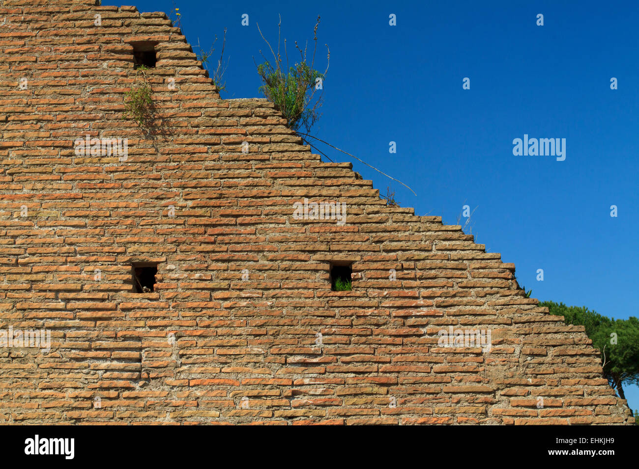 Historical brick wall in Rome, Italy Stock Photo - Alamy