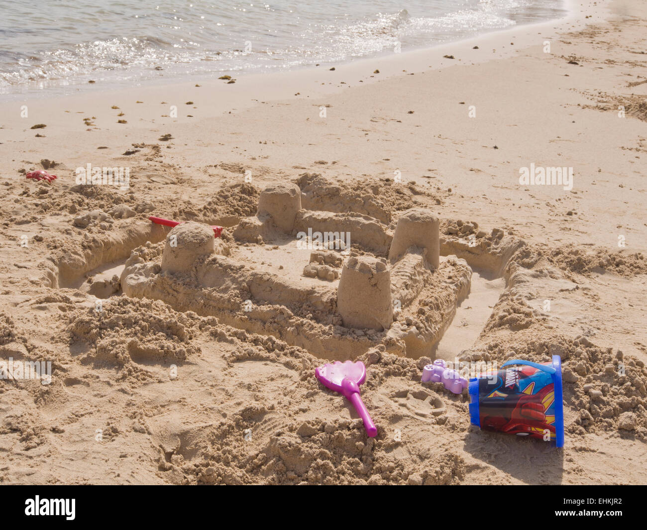 Sandcastle bucket and spade and beach hi-res stock photography and ...