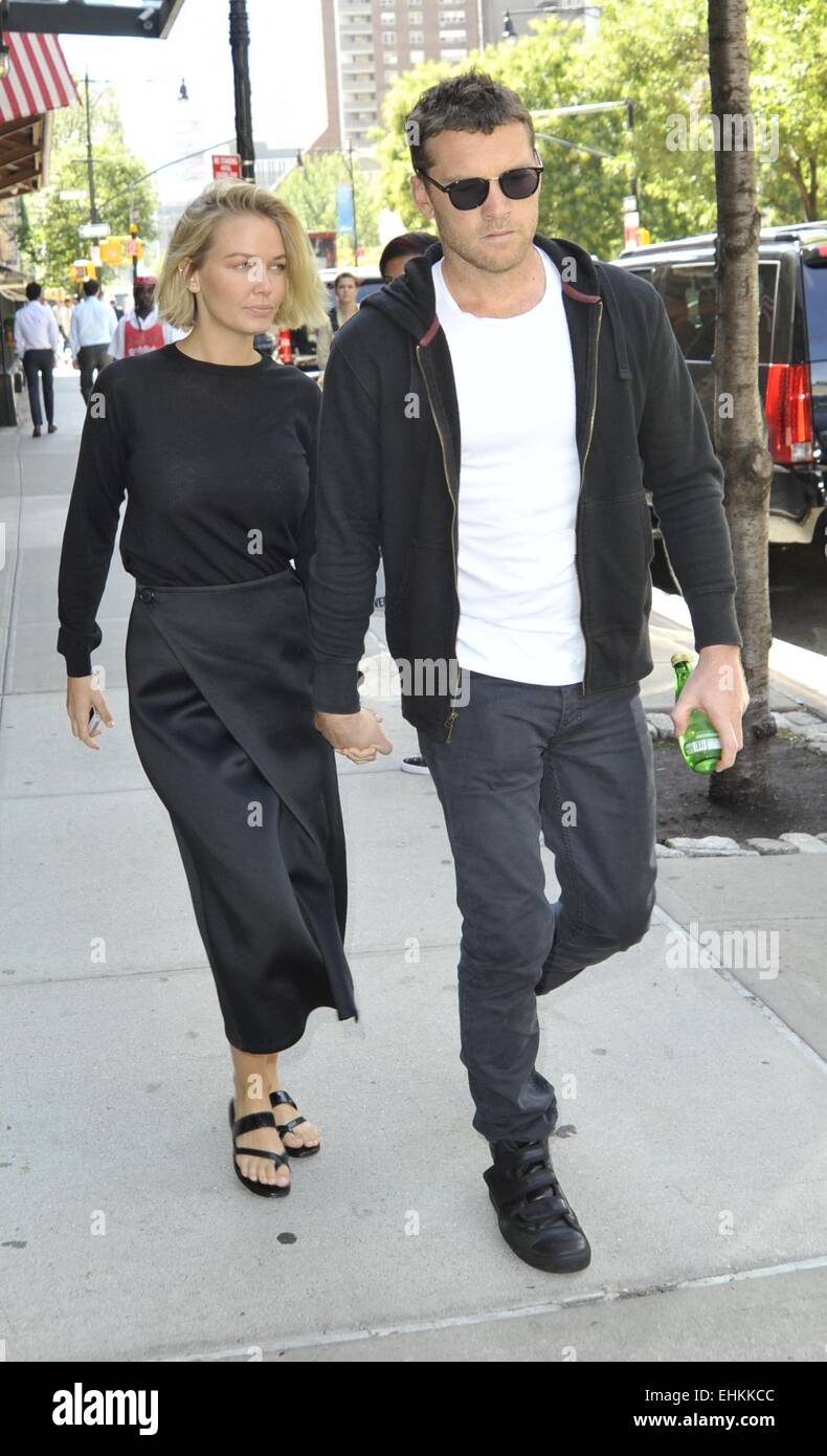 Sam Worthington Lara Bingle