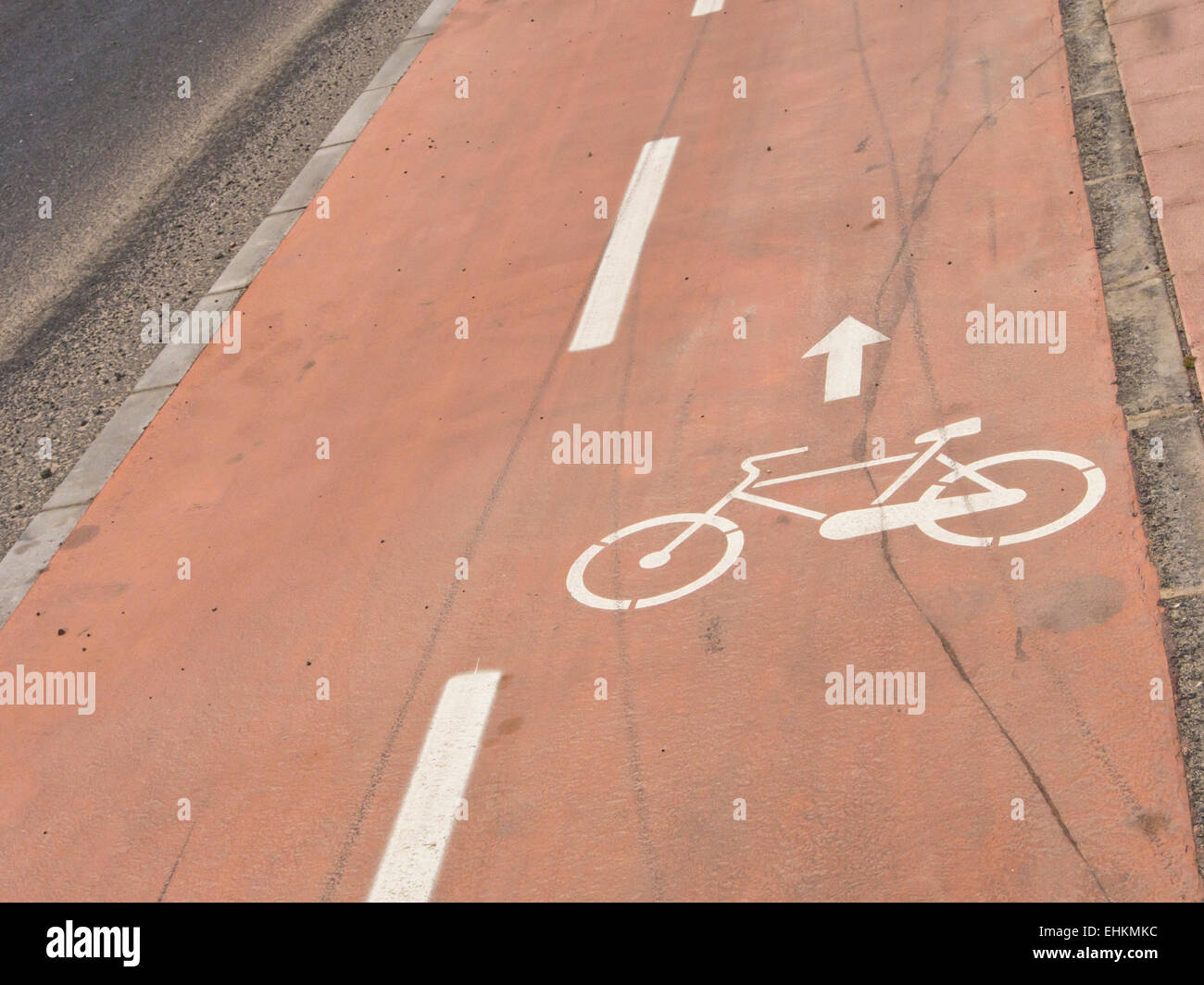 Two way lane hi-res stock photography and images - Alamy