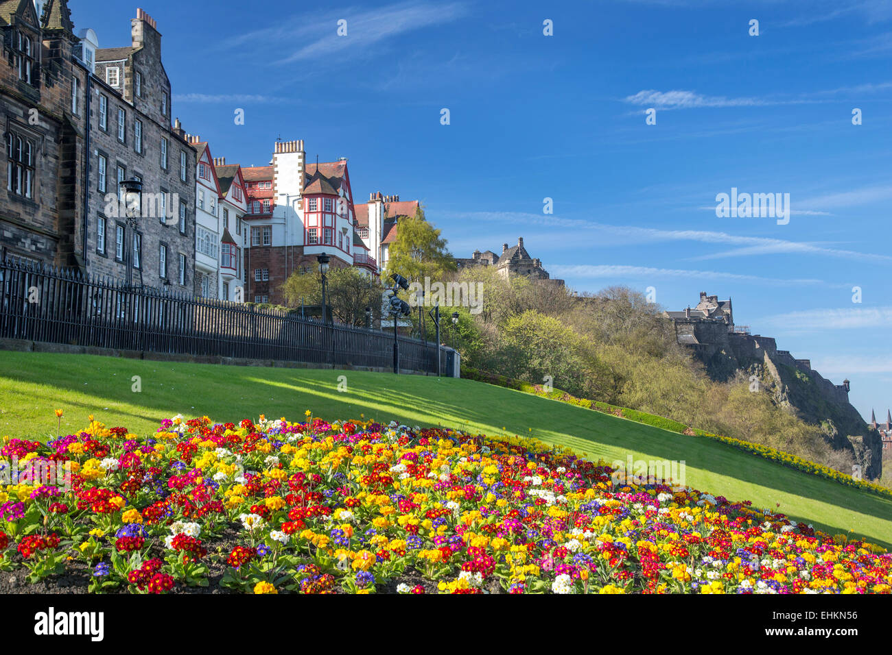 Ramsay Gardens and Edinburgh Castle Edinburgh Scotland Stock Photo - Alamy