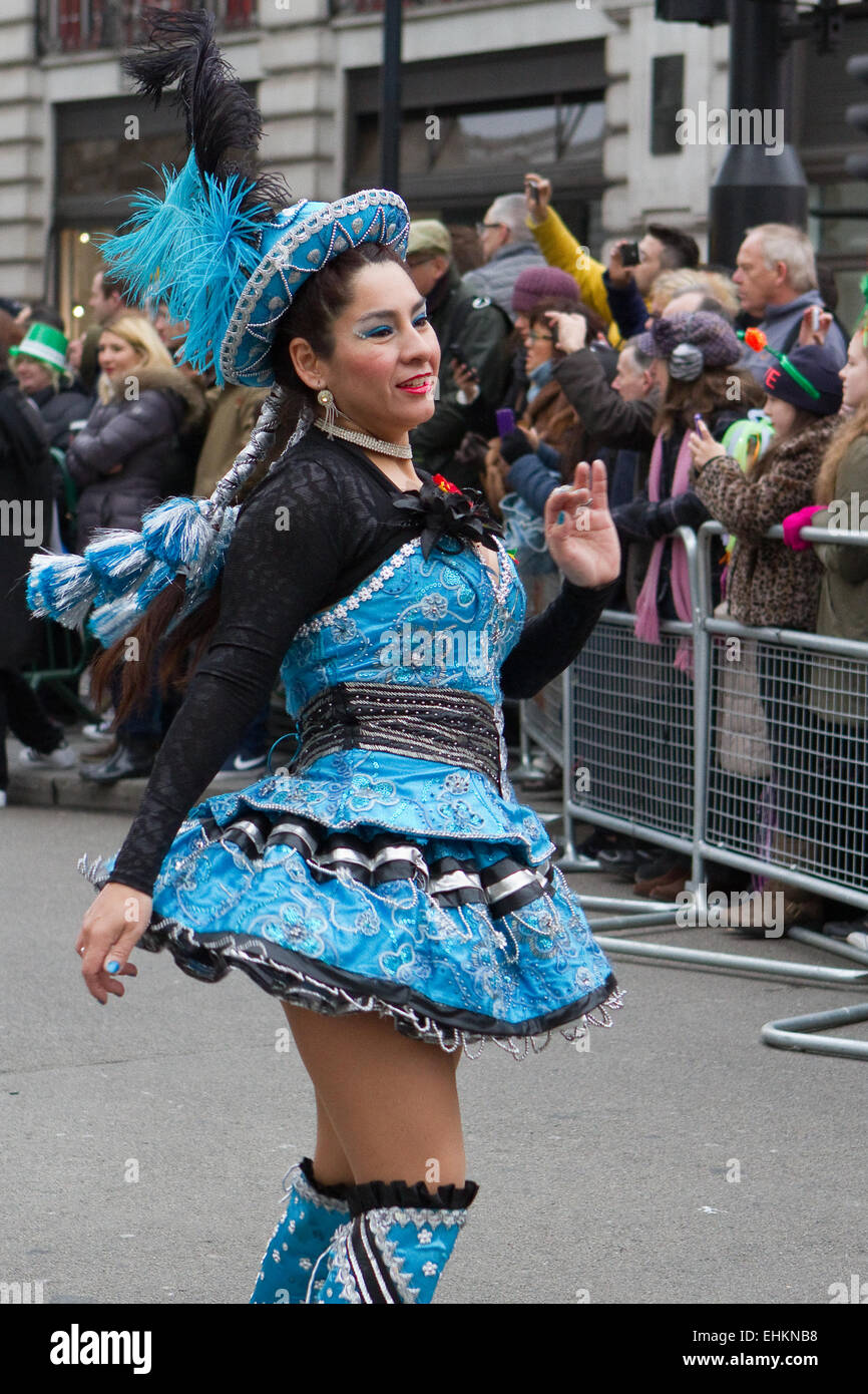 St Patrick's Day Parade and Festival takes place in Trafalgar Square ...