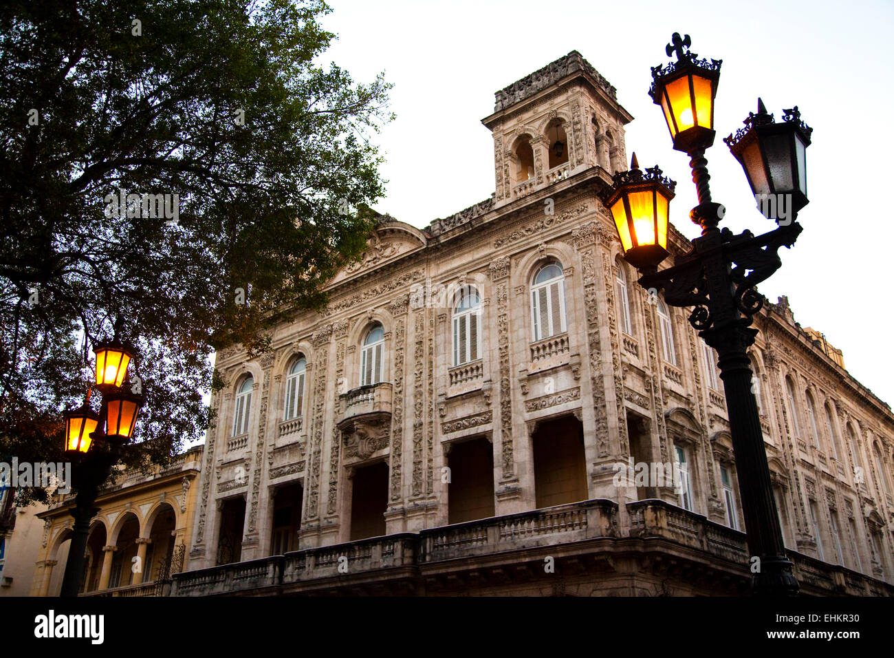 Havana historical architecture hi-res stock photography and images - Alamy