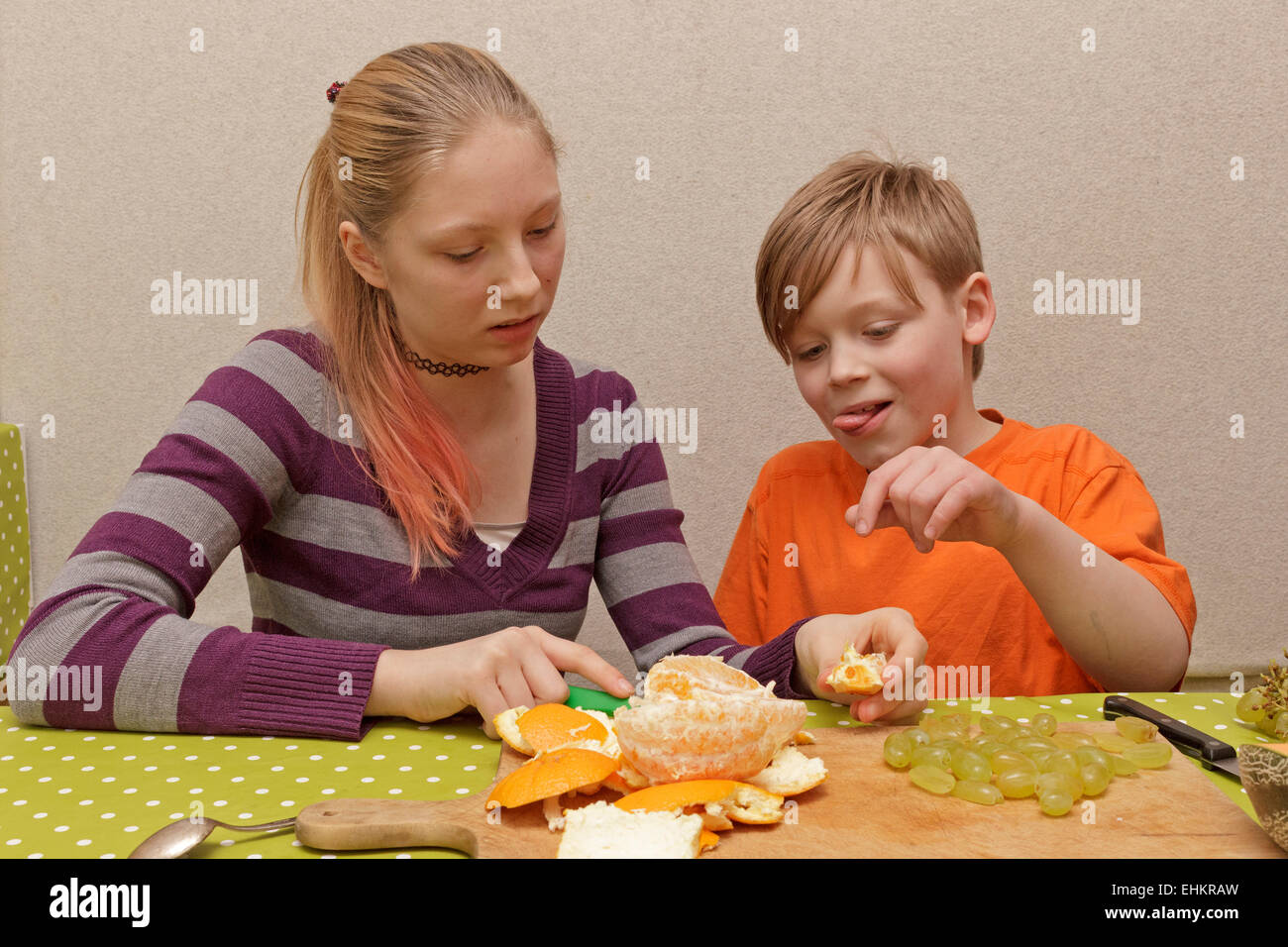 children making a fruit salad Stock Photo - Alamy