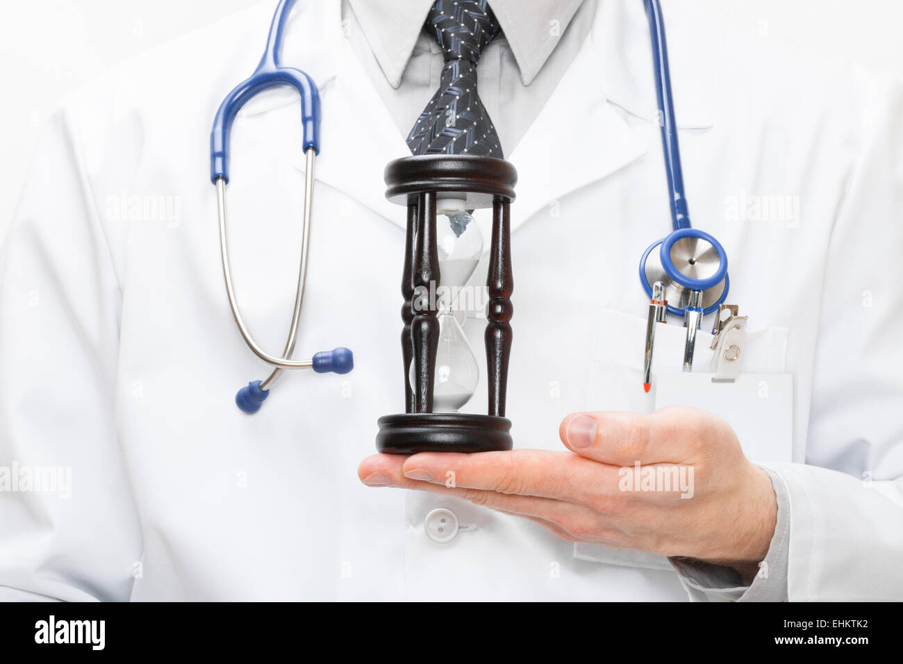 Medical doctor hourglass in hand hi-res stock photography and images ...