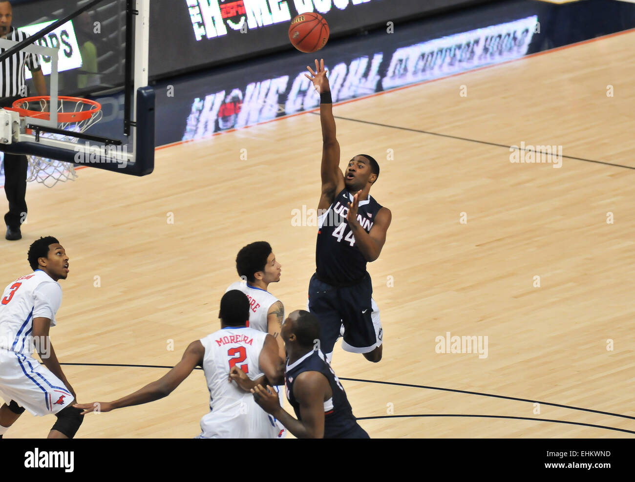 Hartford, Connecticut, USA. 15th Mar, 2015. Rodney Purvis(44) of Uconn ...