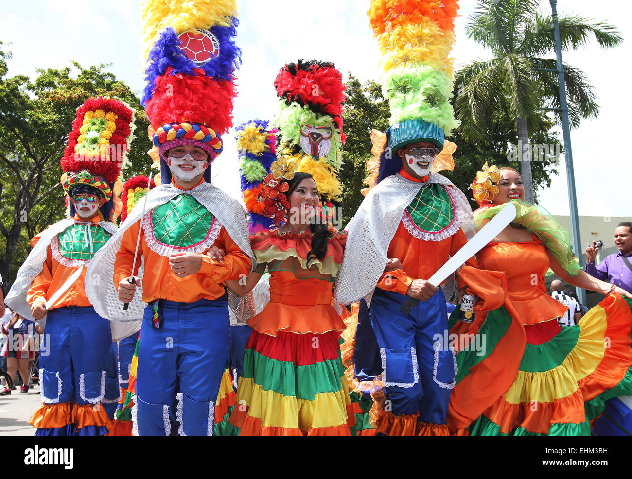 Carnaval de calle ocho hi-res stock photography and images - Alamy