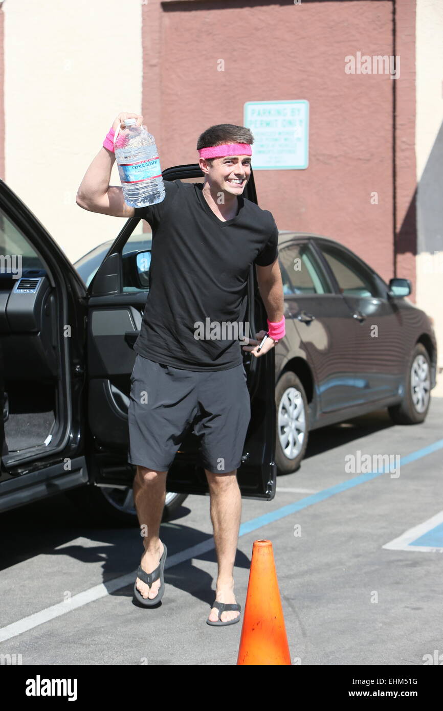 Celebrities and their dance partners seen at a dance studio for ...