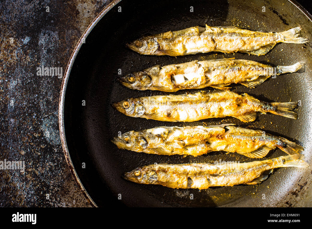 Top view roasted sardines hi-res stock photography and images - Alamy