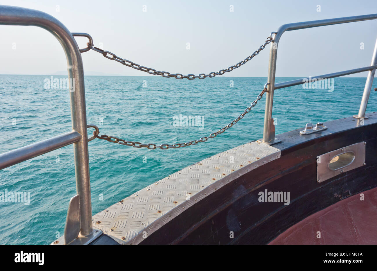 chains on the ship Stock Photo - Alamy