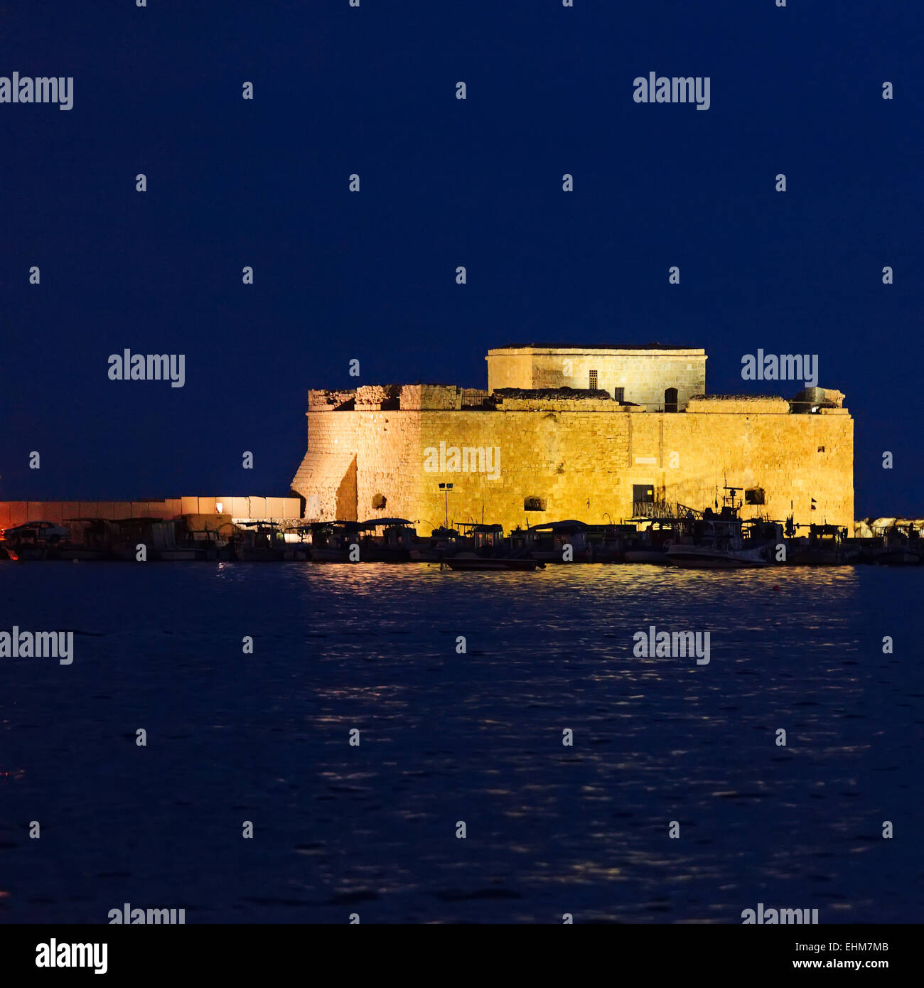 Paphos venetians Castle at night, Cyprus Stock Photo - Alamy