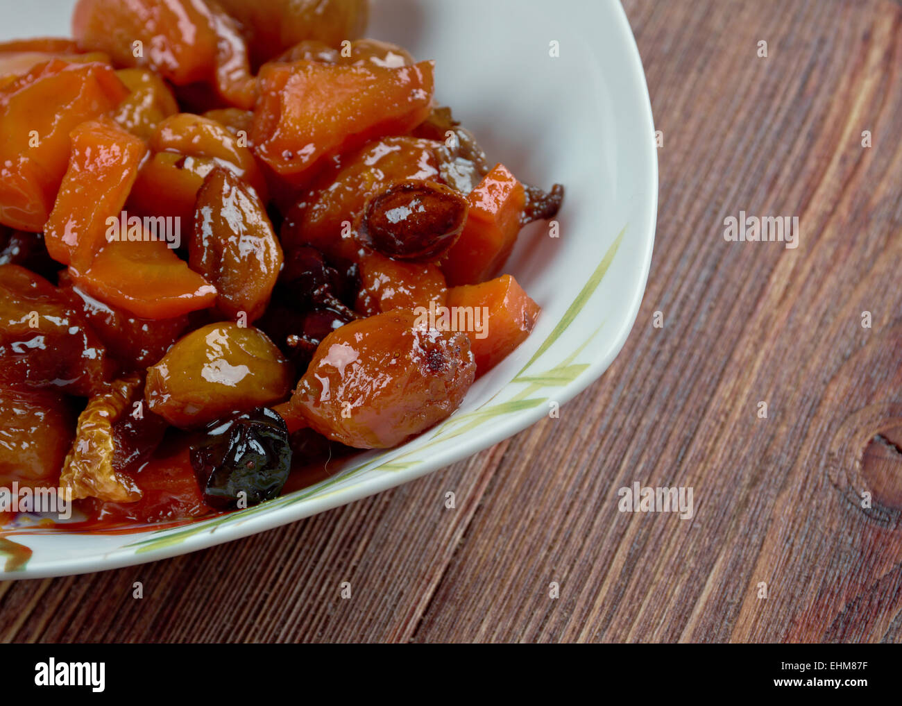 tzimmes - traditional Ashkenazi Jewish sweet stew .made from carrots ...