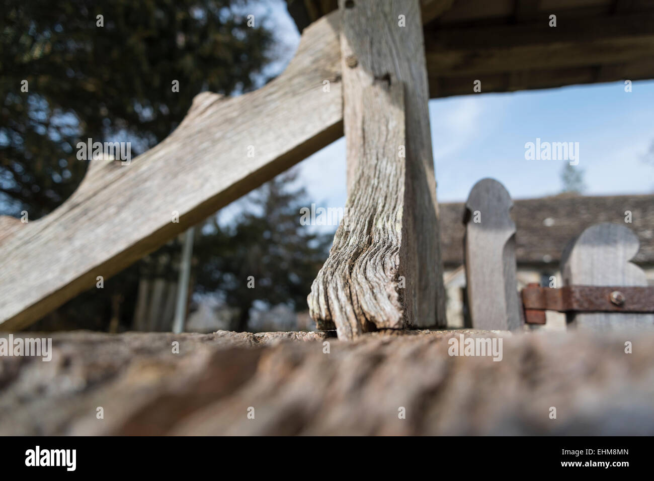 Old lych gate hi-res stock photography and images - Alamy