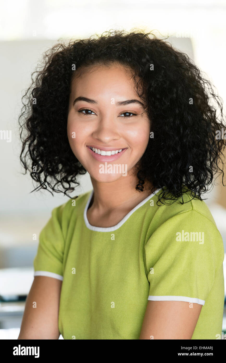 Black woman smiling Stock Photo - Alamy