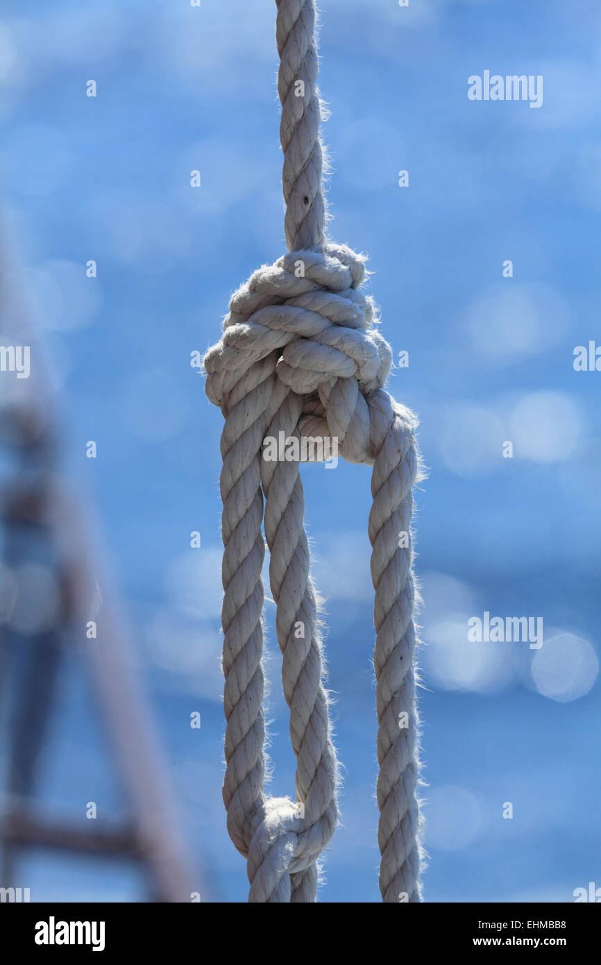Sail knot hi-res stock photography and images - Alamy