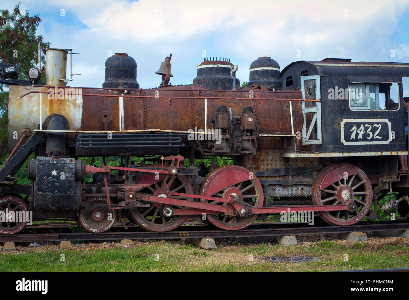 Rusty locomotive hi-res stock photography and images - Alamy