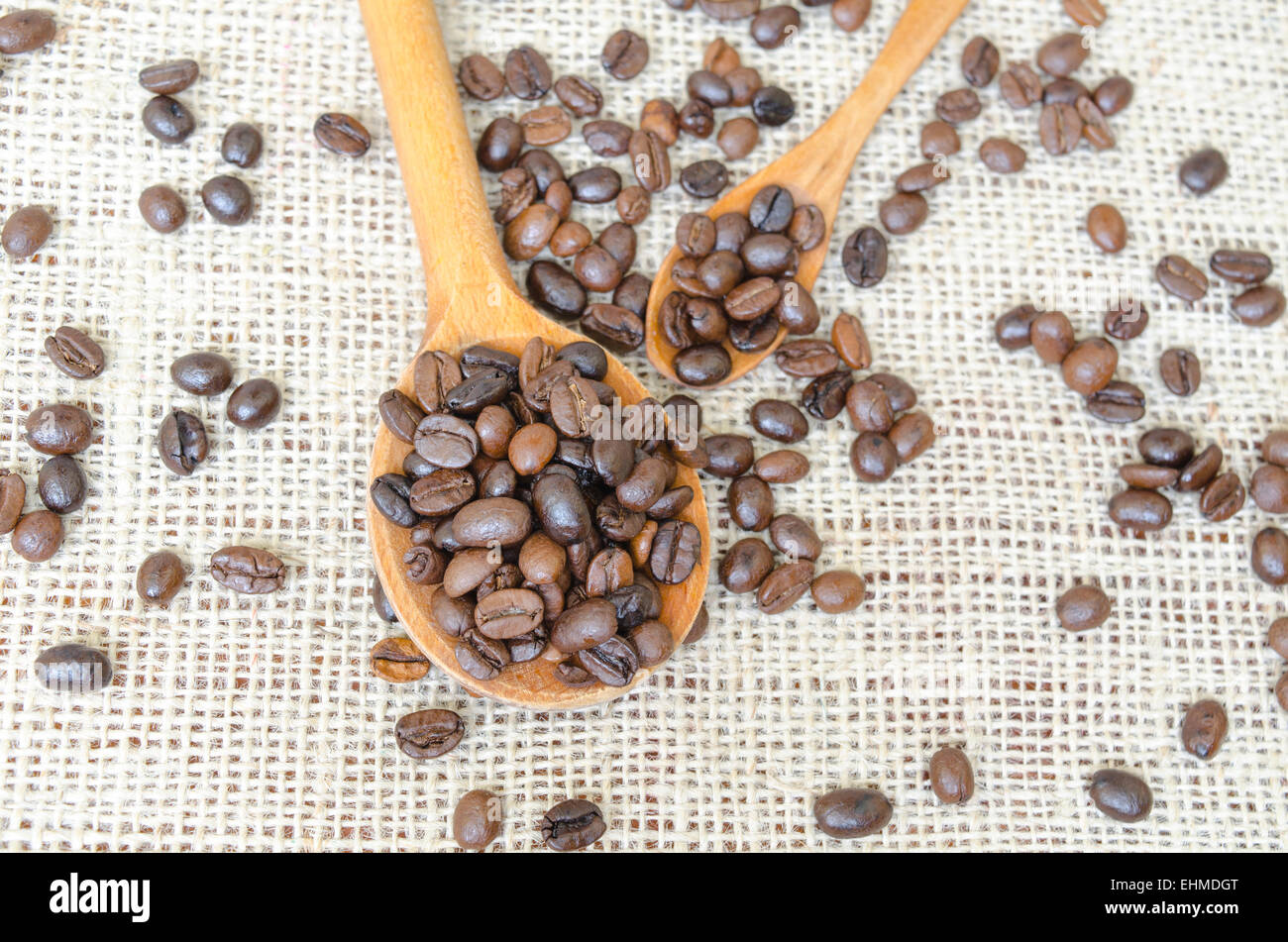 Coffee beans on spoons hi-res stock photography and images - Alamy