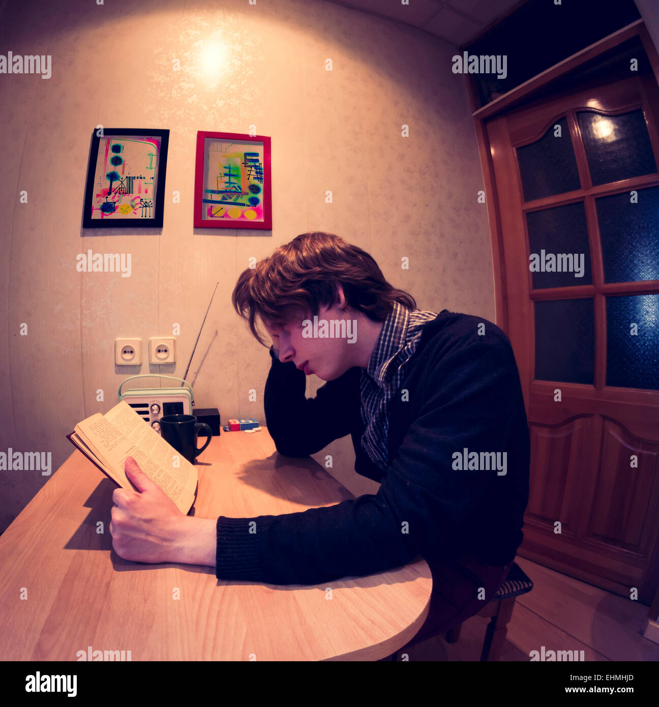 Adult caucasian reading table hi-res stock photography and images - Alamy