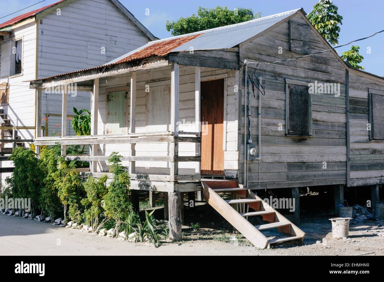 An old timber house on Caye Caulker, Belize Stock Photo - Alamy