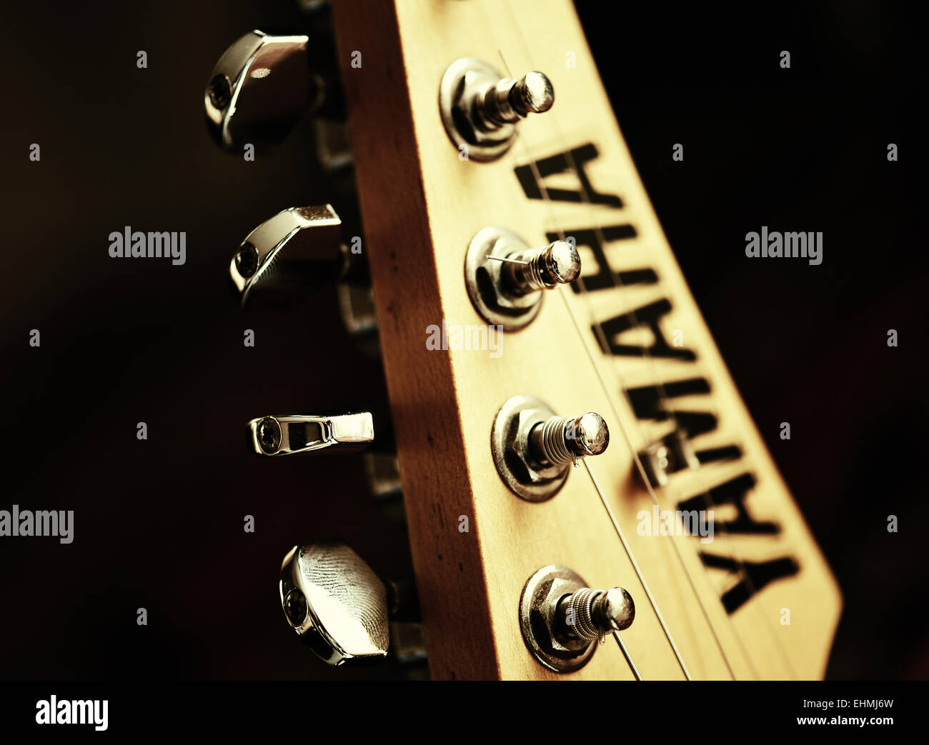 Best guitar hi-res stock photography and images - Alamy