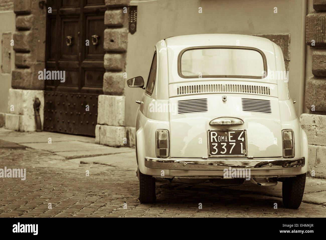 License plate rome hi-res stock photography and images - Alamy