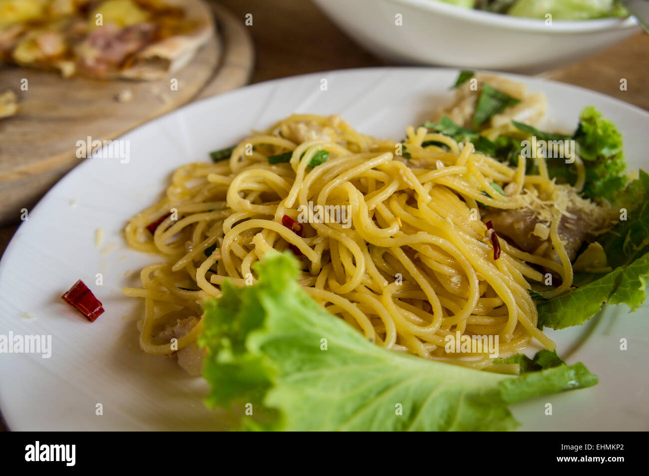 food pizza spaghetti lunch hungry dinner good Stock Photo - Alamy