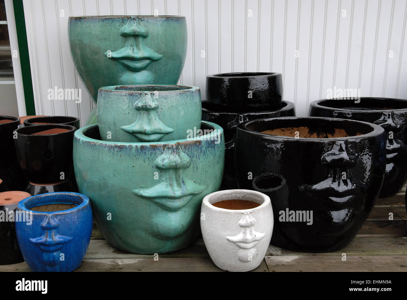Garden pots ala salvador dali hi-res stock photography and images - Alamy