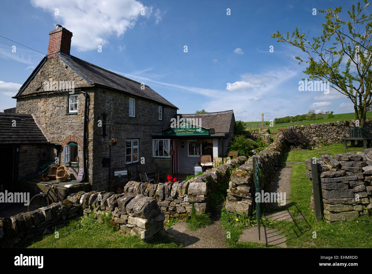 Tissington Derbyshire High Resolution Stock Photography and Images - Alamy
