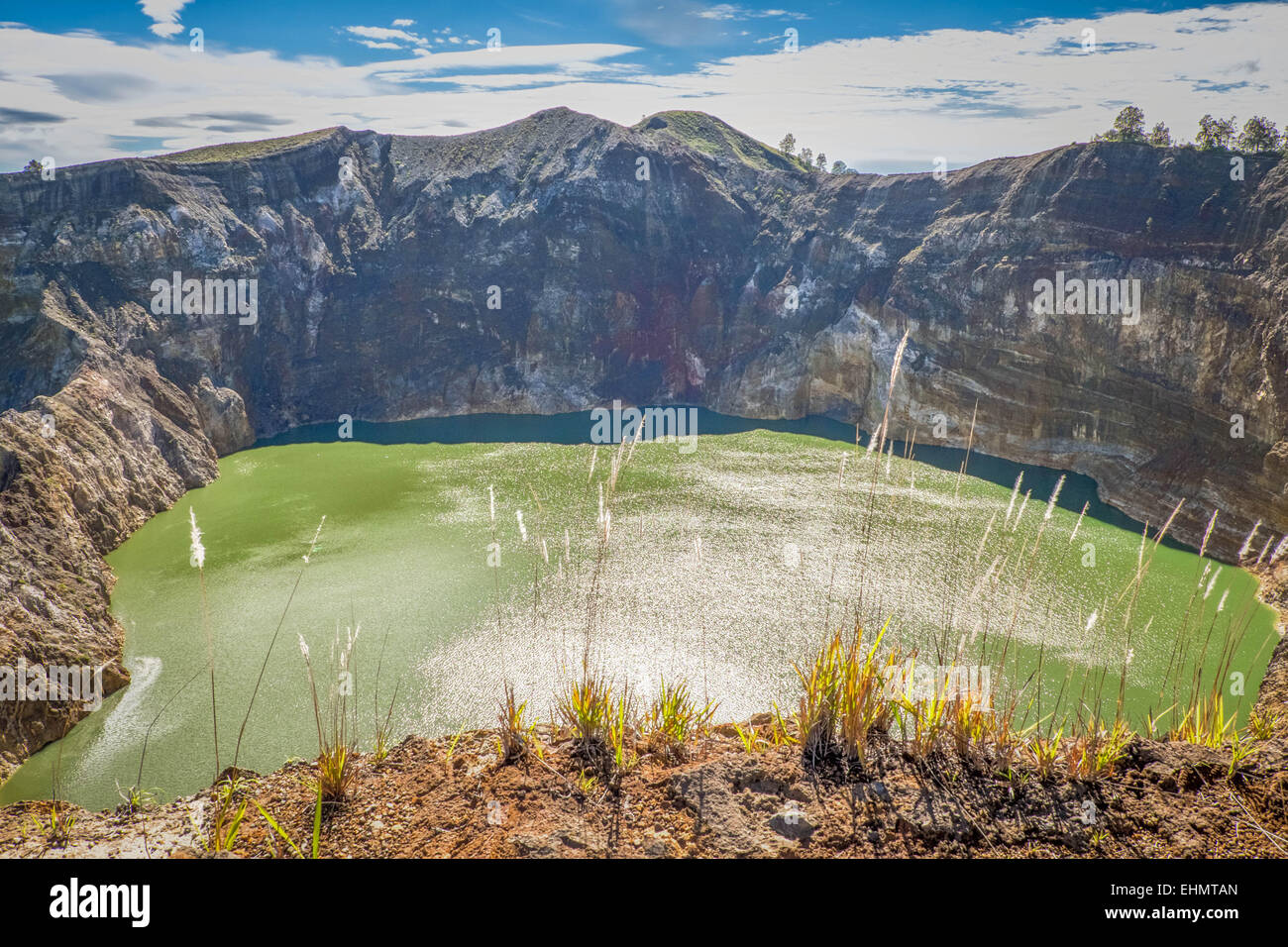 Coloured lake at Kelimutu, Flores, Indonesia Stock Photo - Alamy
