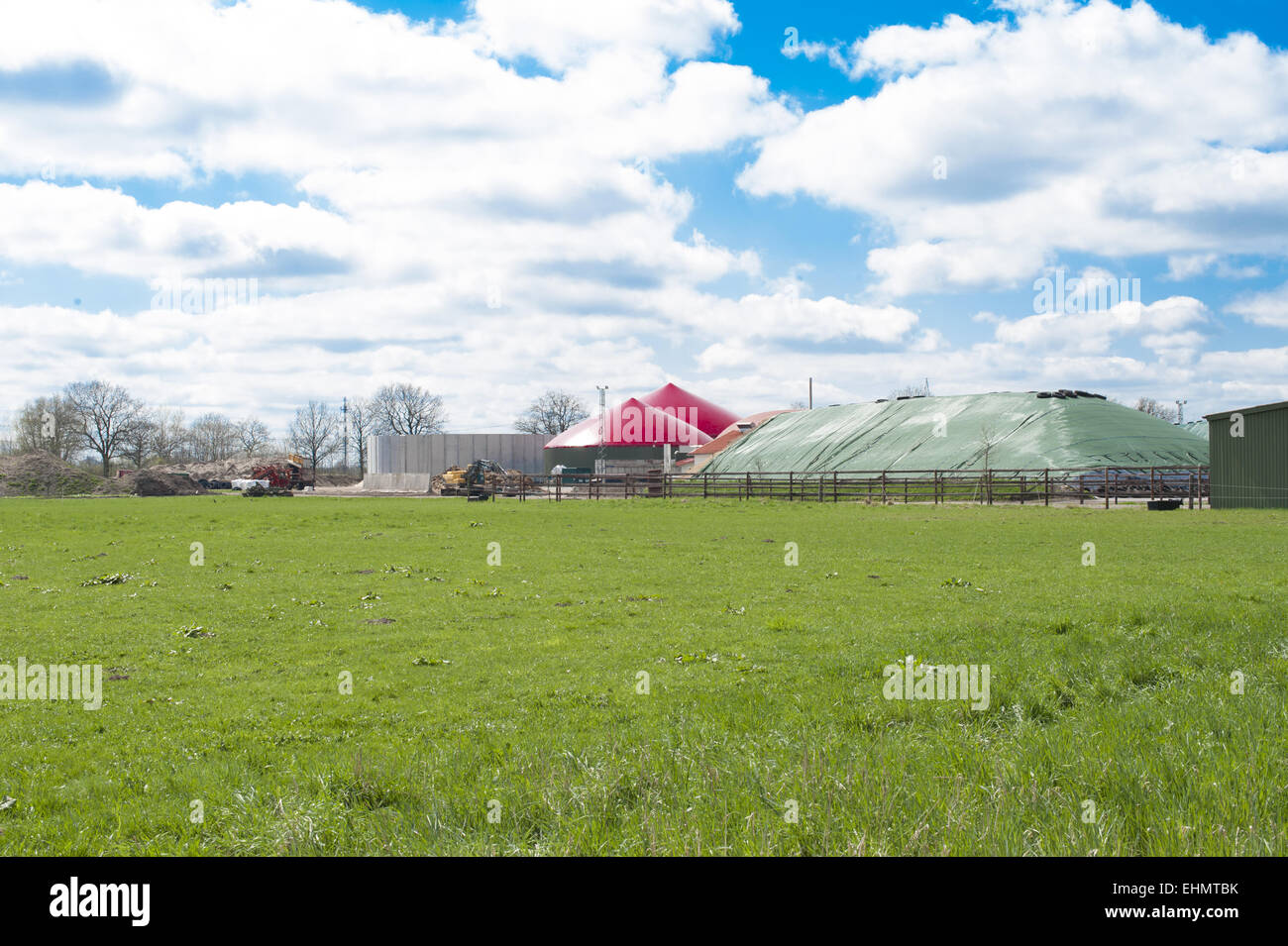 Biogas plant - biogas Stock Photo - Alamy