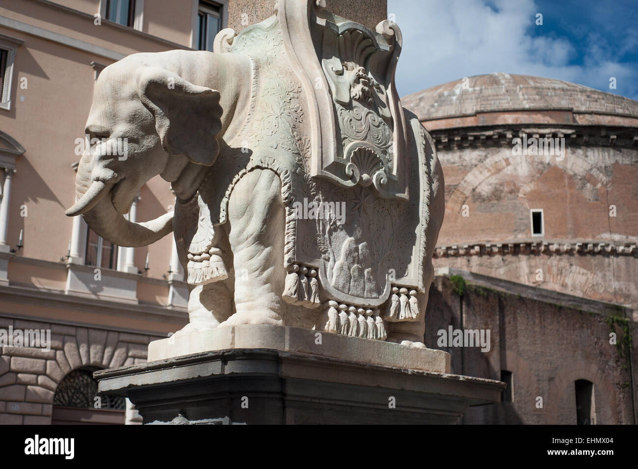 Obelisk of Santa Maria sopra Minerva and the Pantheon, Piazza della ...