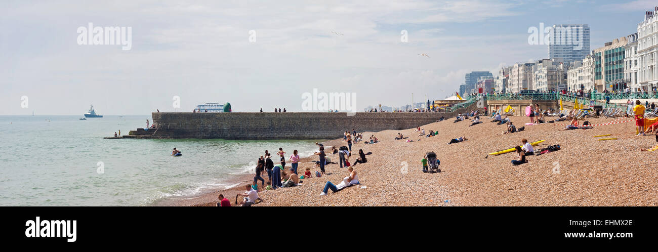Brighton seafront bars hi-res stock photography and images - Alamy