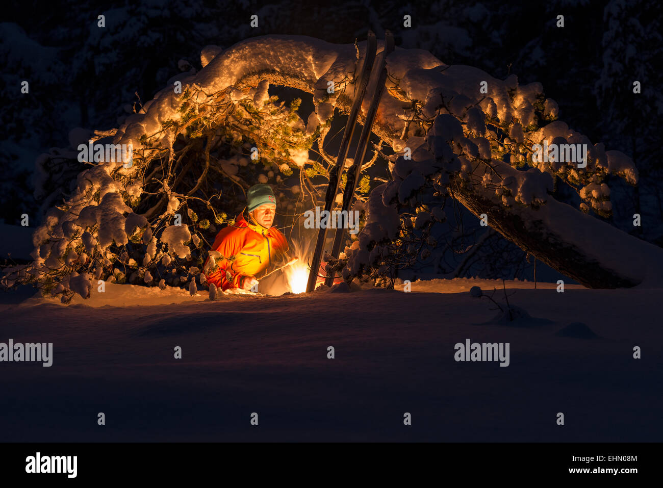 Lapland campfire snow hi-res stock photography and images - Alamy