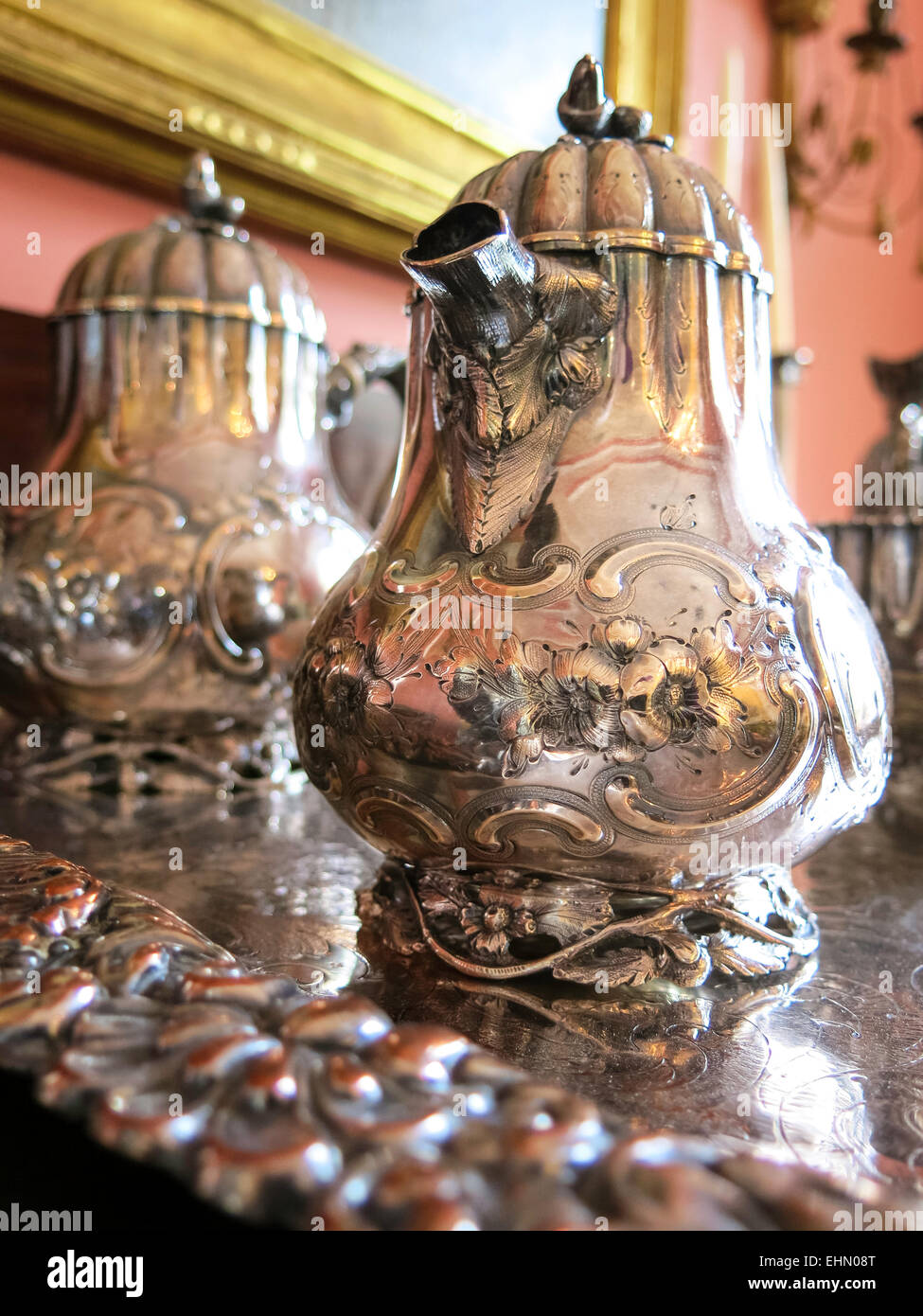 Silver tea service hi-res stock photography and images - Alamy