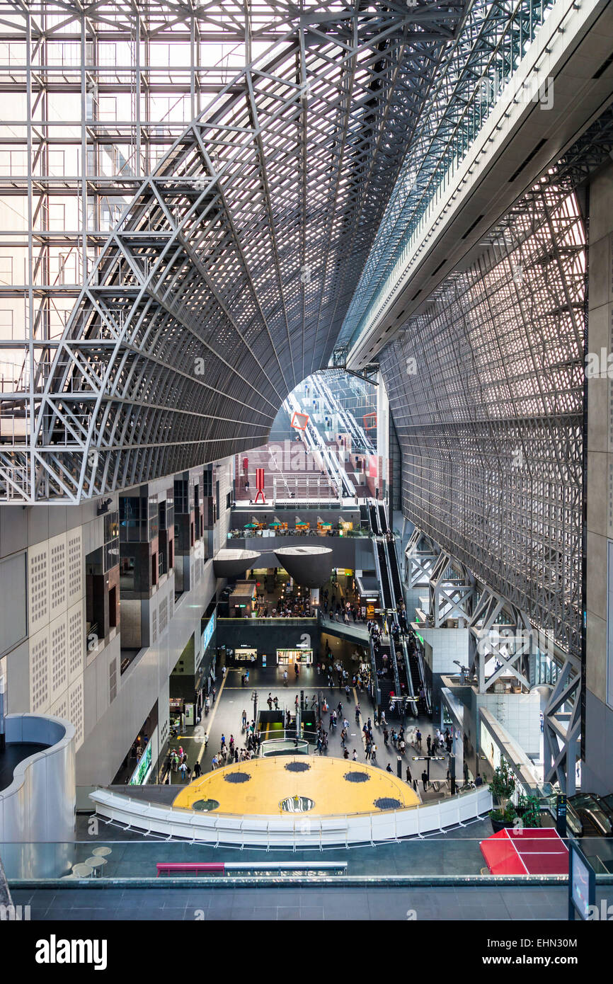 Kyoto station hi-res stock photography and images - Alamy