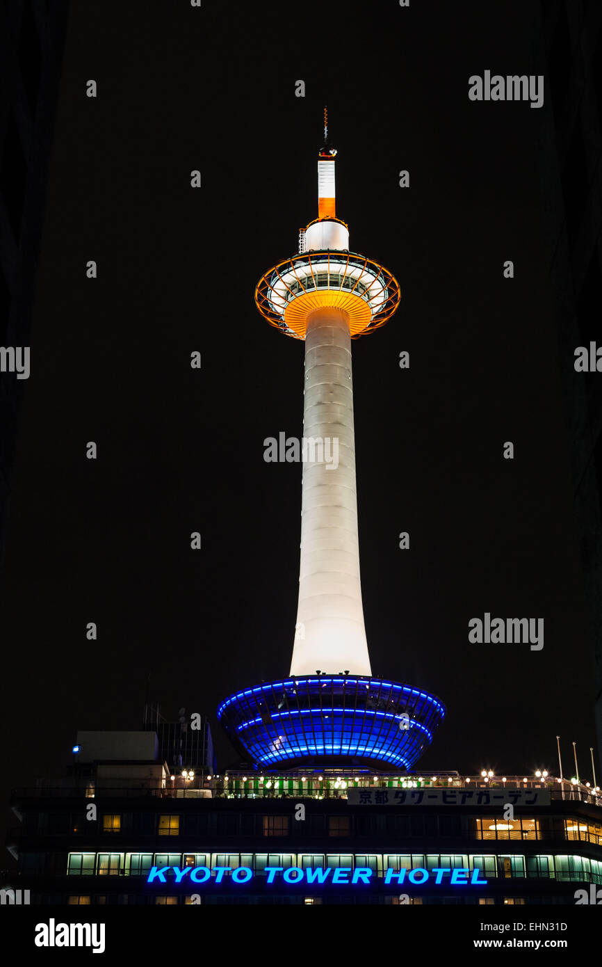 Kyoto tower, Japon Stock Photo - Alamy