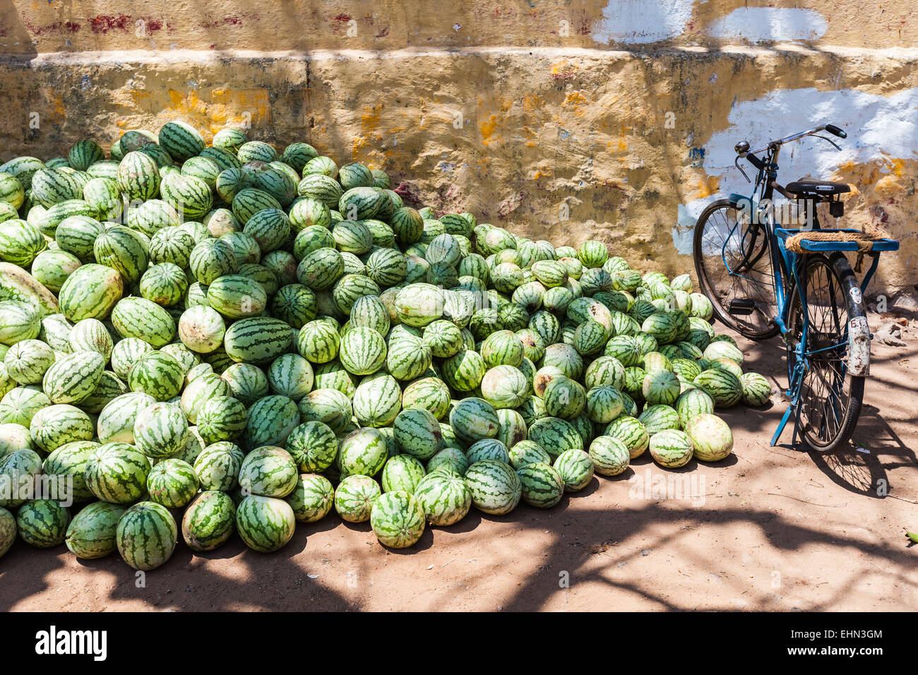 Watermelons india hi-res stock photography and images - Alamy