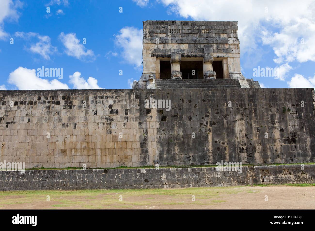 Chichen Itza pyramid, Yucatan, Mexico Stock Photo - Alamy