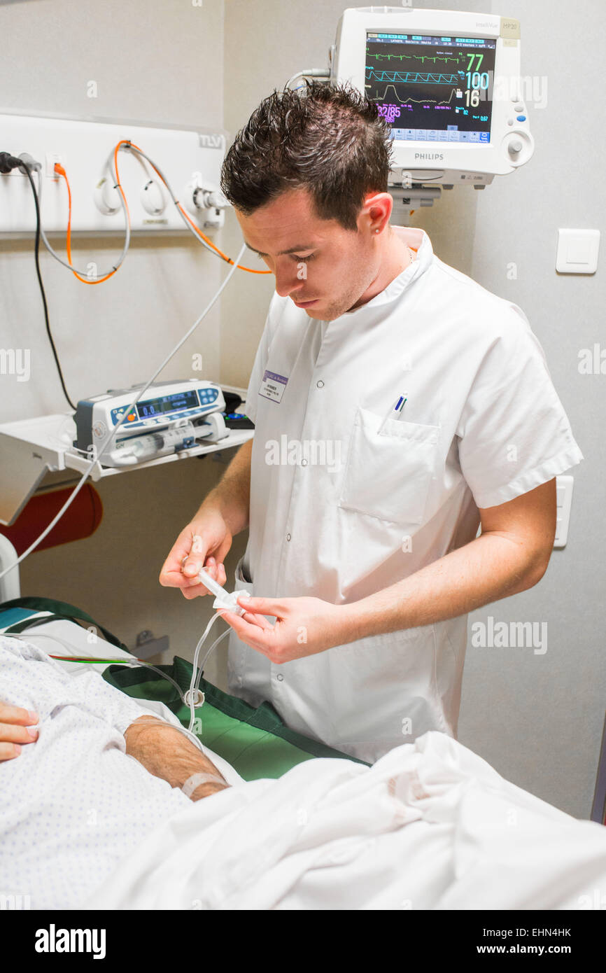 Stroke symptoms and treatment hi-res stock photography and images - Alamy