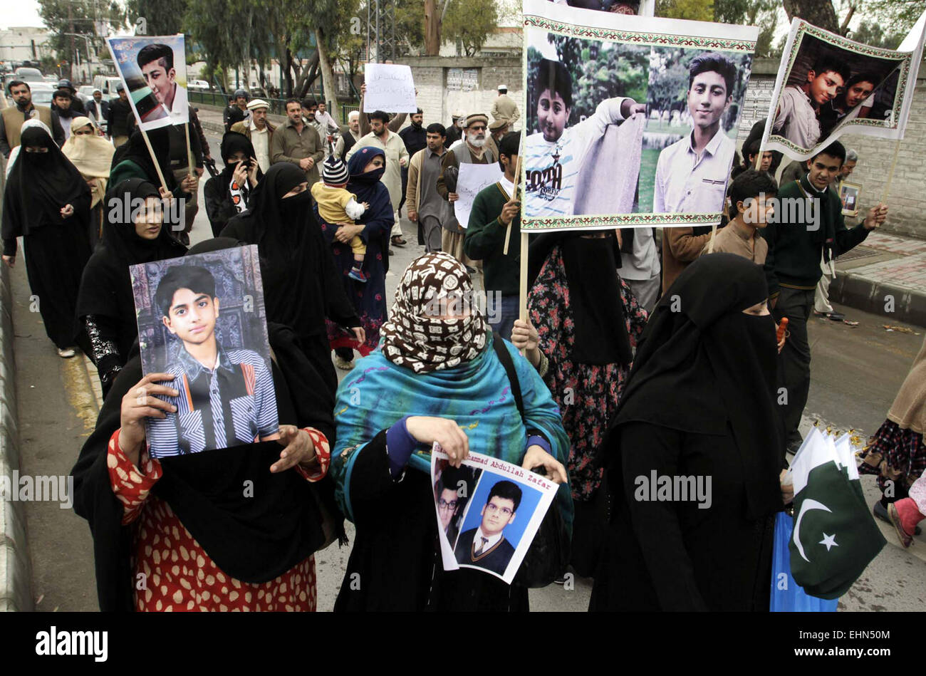 Peshawar, Pakistan. 16th Mar, 2015. Relatives of Army Public School ...